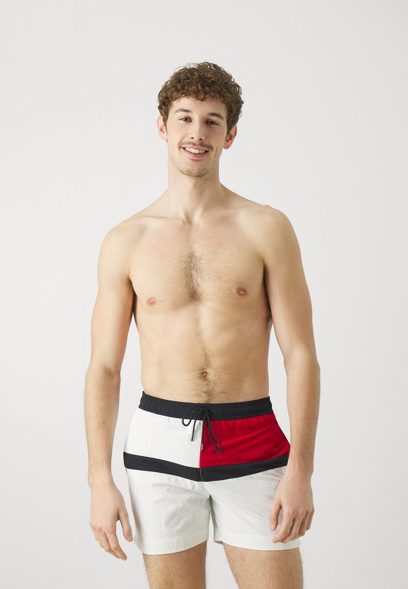 Tommy Hilfiger CORE FLAG - Short de bain - optic white/blanc - ZALANDO.BE