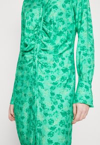 Envii VICTORIA LONG DRESS - Robe chemise - green/vert - ZALANDO.FR