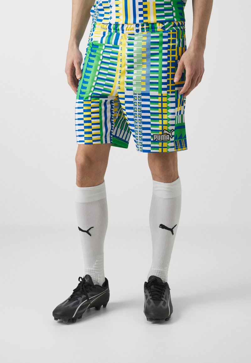 Puma COPA/EURO SHORTS - Sports shorts - green/yellow/green - Zalando.ie