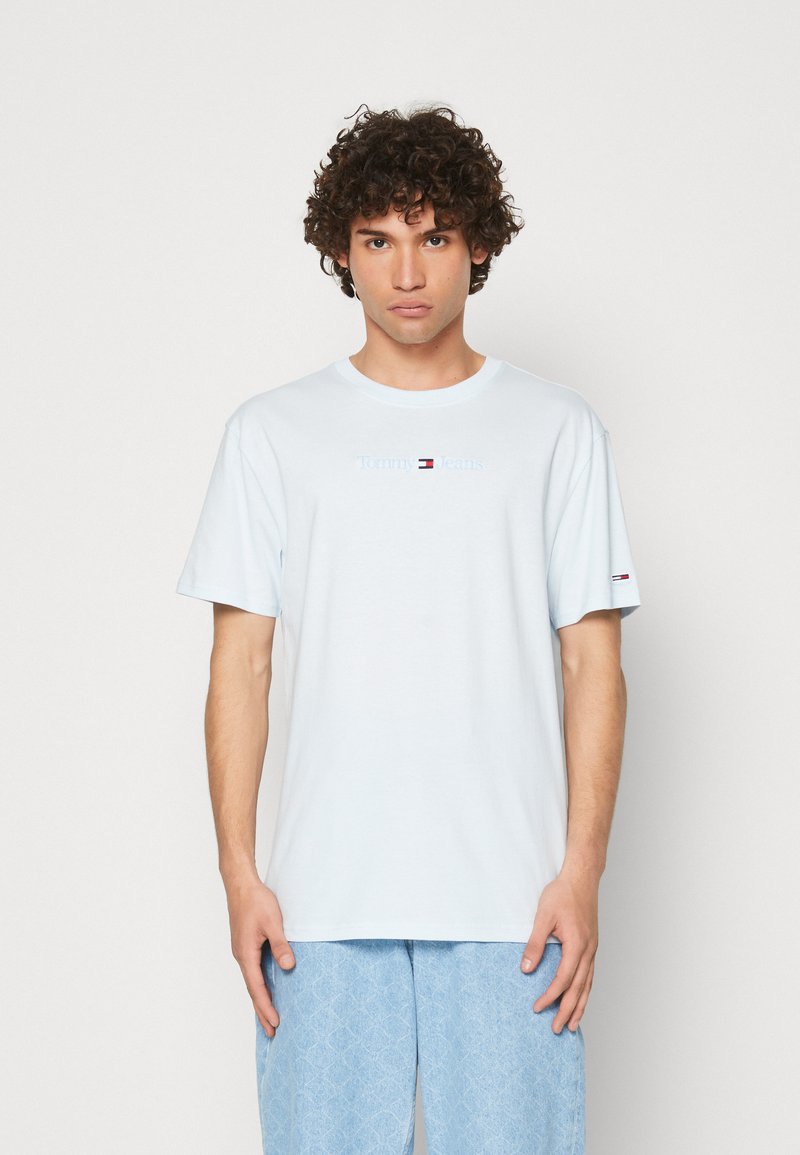 Tommy Jeans SMALL TEXT TEE - T-shirt con stampa - shimmering blue ...