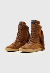 AllSaints LOUISE FRINGE - Cowboy/biker ankle boot - tan brown/brown ...