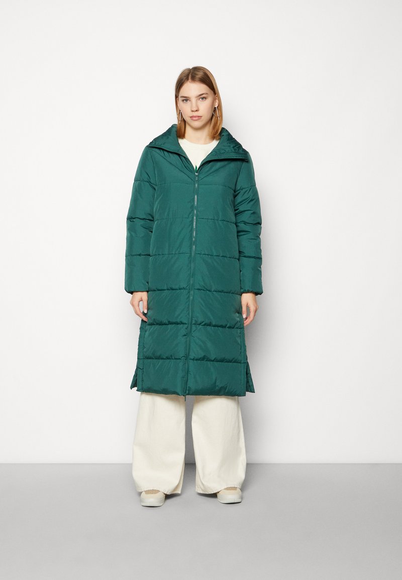 VILA VINILLY NEW HIGH NECK LONG - Wintermantel - pineneedle/grün ...