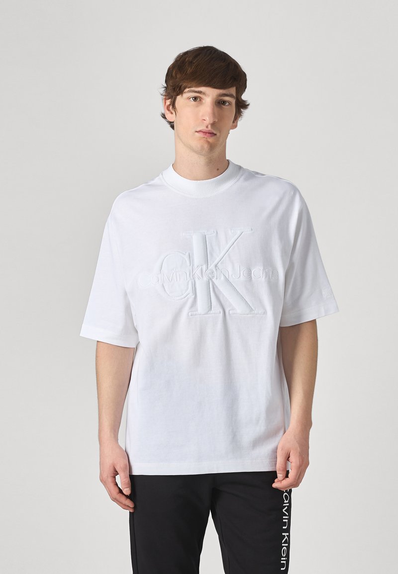 Calvin Klein Jeans PREMIUM MONOLOGO TEE - T-Shirt print - bright white/weiß - Zalando.de