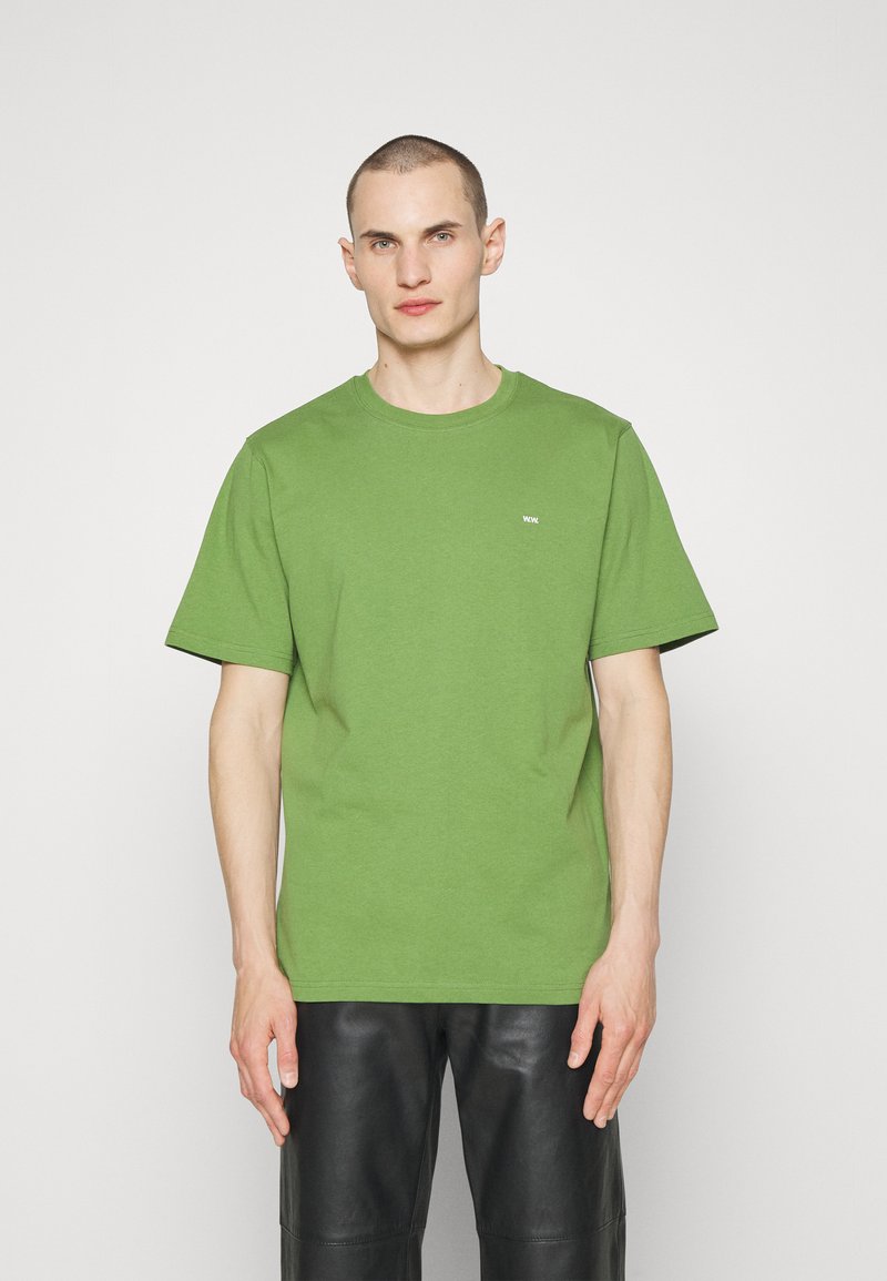 Wood Wood Sami Classic T Shirt Basic Pine Green Groen Zalando Nl