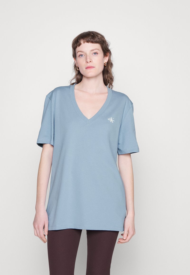 Calvin Klein Jeans Micro Monologo Slim V Neck Tee Basic T Shirt