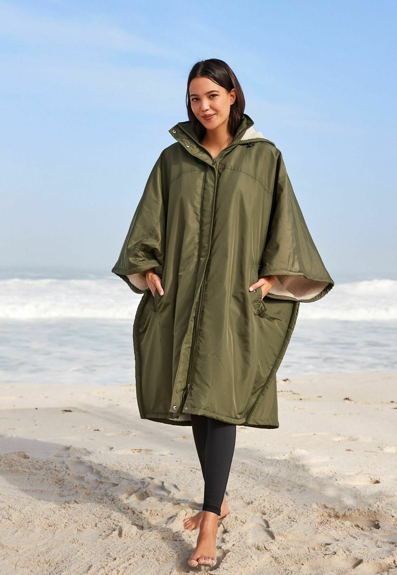Next PONCHO CHANGING ROBE - Veste imperméable - khaki green/vert ...