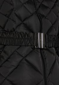 Guess Down jacket - black - (Pre-owned) - Zalando