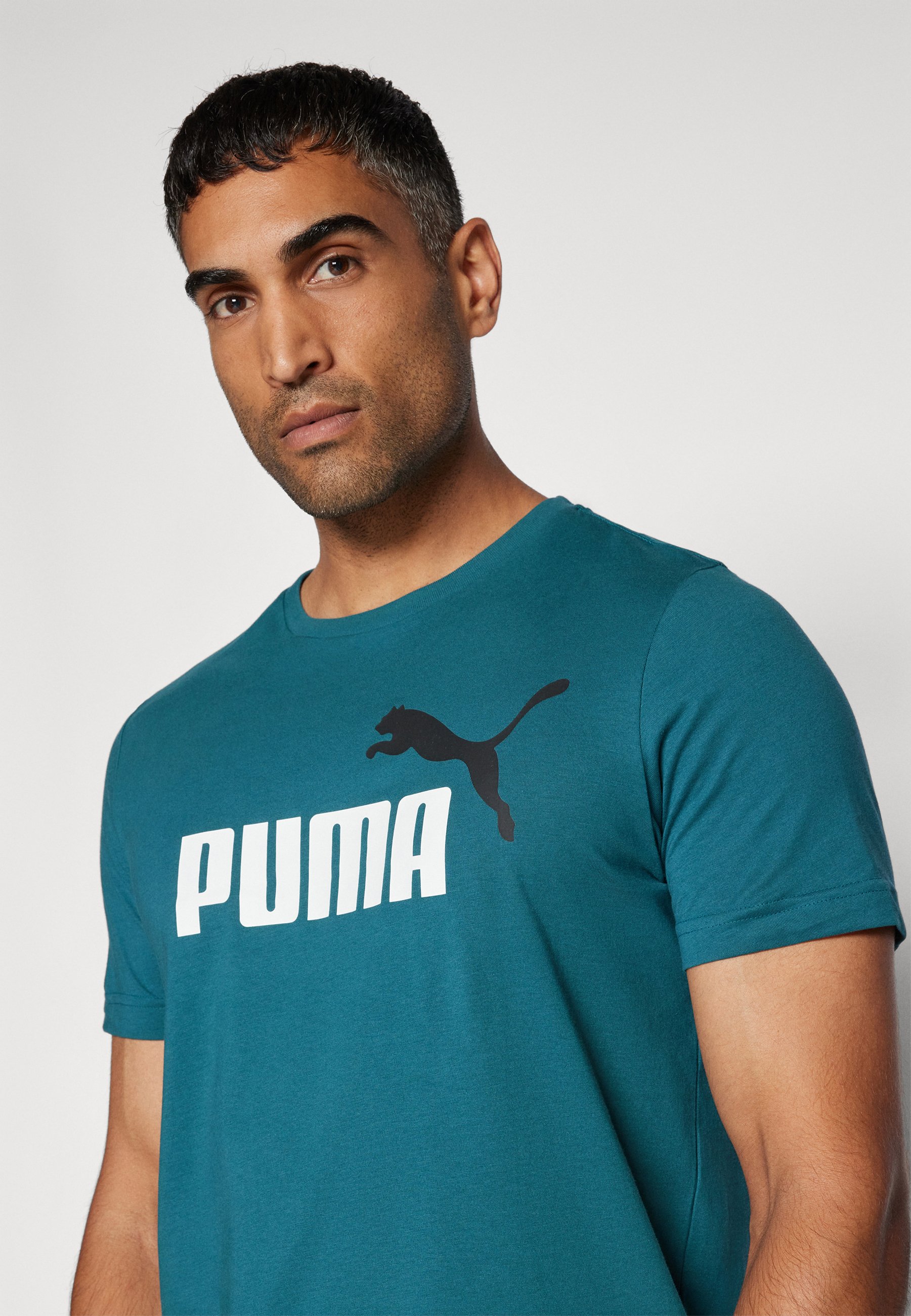 Puma t shirt green store