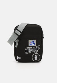 New Era MLB CHICAGO WHITE SOX PATCH SIDE BAG - Geantă crossbody - black ...