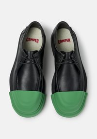 Camper JUNCTION - Trainers - panna negro/junction ruoho-negro/black ...