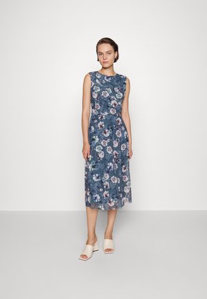 Kjoler på nett | Dame | Kjøp ny kjole online | ZALANDO Norge - Side 6