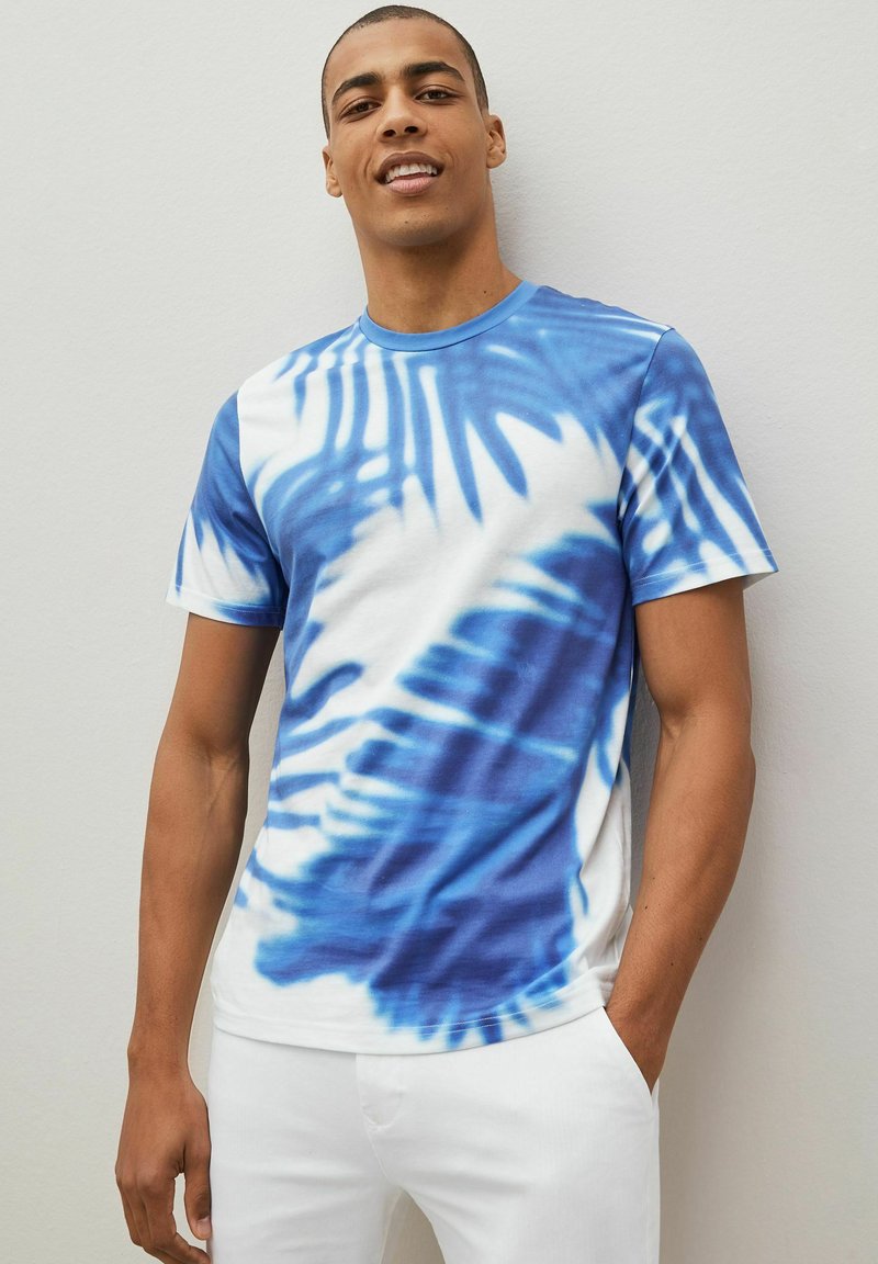 Next PATTERN T-SHIRT - T-Shirt print - blue palm leaf/blau - Zalando.de