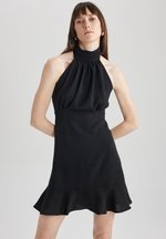 DeFacto HALTER - Rochie de zi - black/negru - Zalando.ro