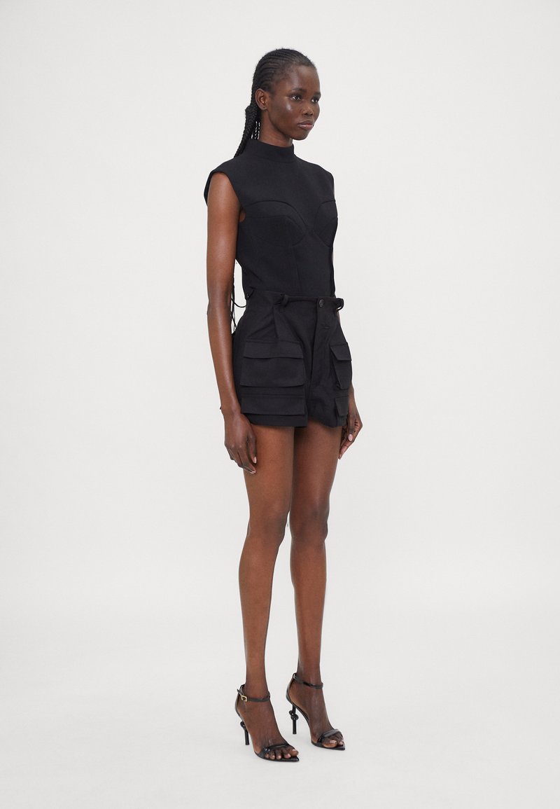 032c SINGLE SHIFT UTILITY - Shorts - black - Zalando.co.uk