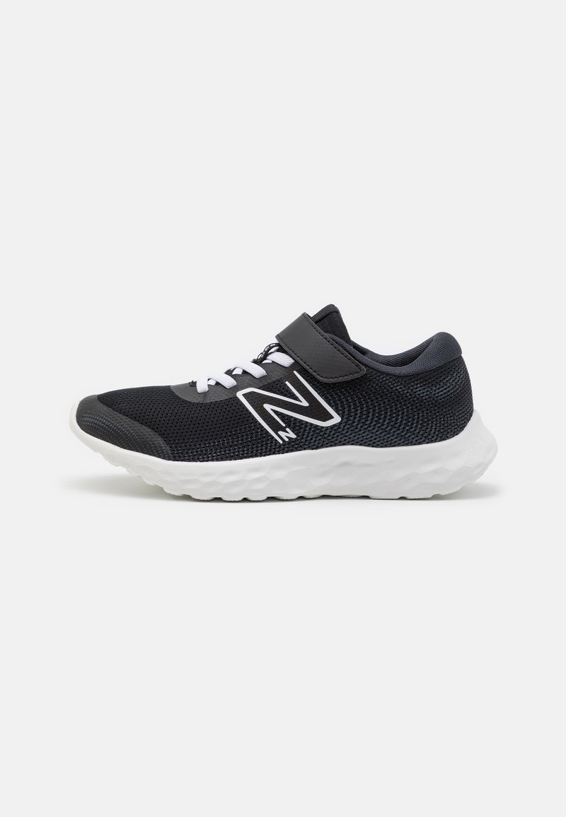 New Balance 520 UNISEX - Competition running shoes - black - Zalando.de
