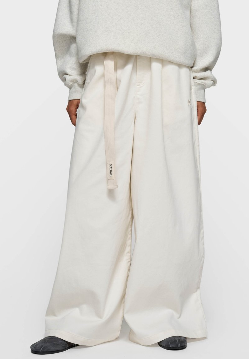 10DAYS WIDE JOG - Bukser - pearl/beige - Zalando.dk