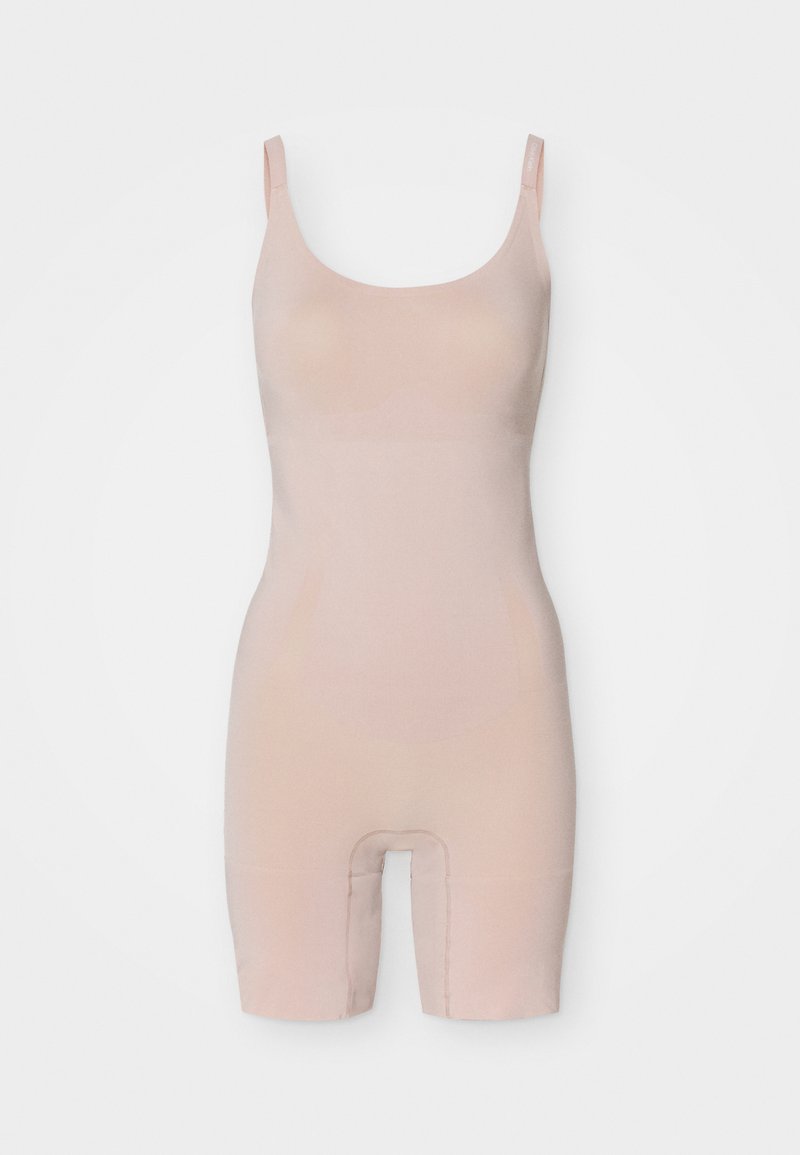 Calvin Klein Underwear SHAPEWEAR EXTRA FIRM SEAMLESS BODY BRIEFER ...