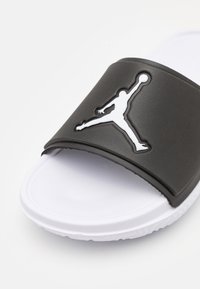 Jordan JORDAN JUMPMAN SLIDE UNISEX - Mules - black/white/noir - ZALANDO.CH
