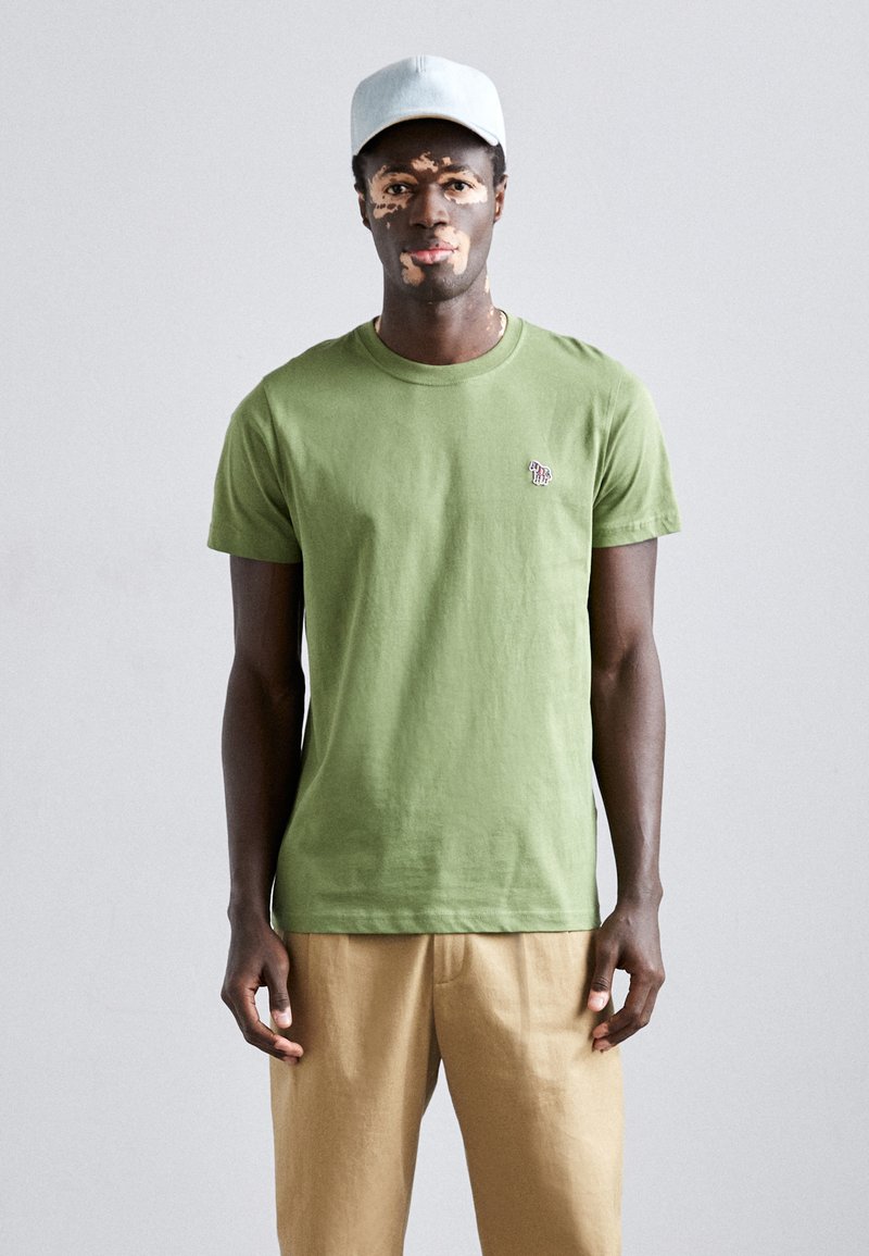 PS Paul Smith MENS SLIM FIT ZEBRA BADGE - T-Shirt basic - olive/oliv ...