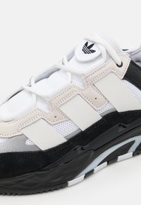 adidas Originals NITEBALL STREETBALL LIGHTSTRIKE - Trainers - footwear ...