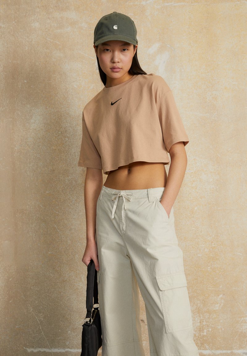 Nike Sportswear TREND CROP TEE - T-Shirt basic - beige - Zalando.ch