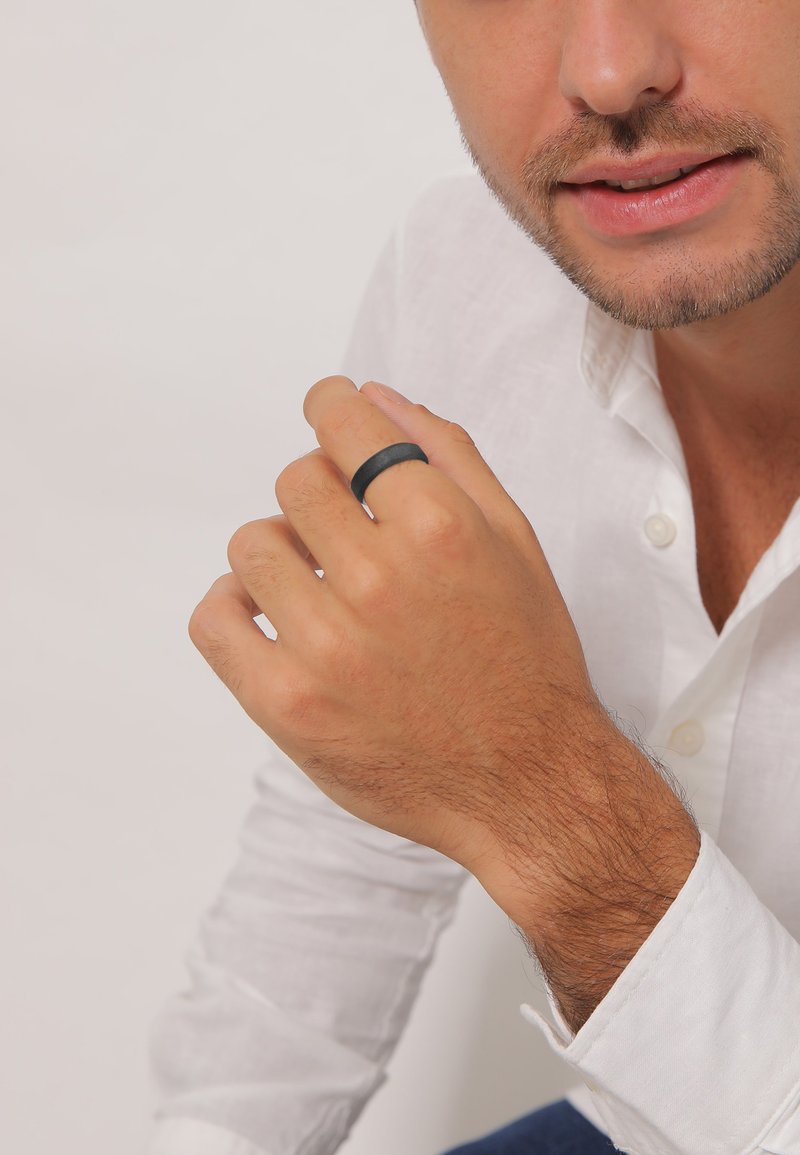 KUZZOI BASIC - Ring - schwarz/zwart - Zalando.nl