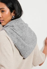 Friends Like These OVERSIZED BRUSHED TRIANGLE - Foulard - grey - Zalando