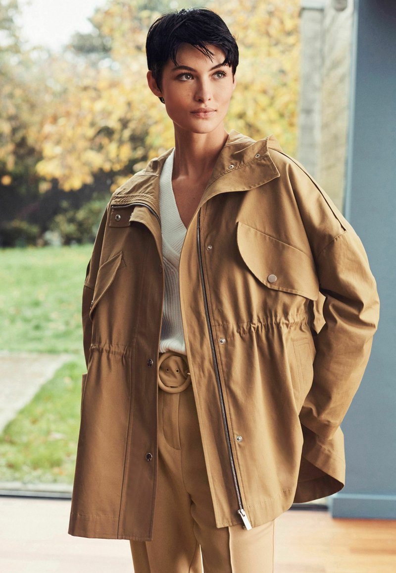 Next UTILITY RAIN MAC WITH ADJUSTABLE WAIST - Regenjacke ...