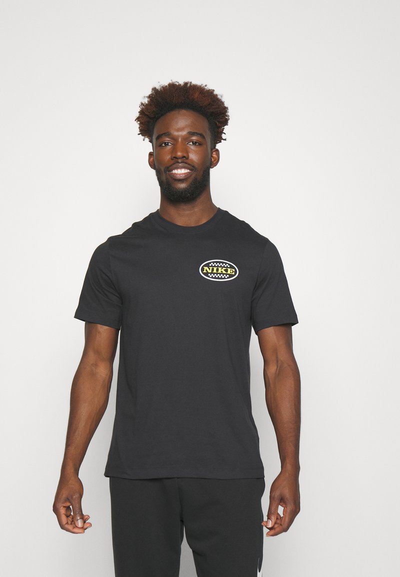 Nike Performance TEE BODY SHOP - Print T-shirt - black - Zalando.co.uk