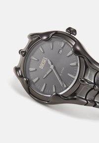 Diesel VERT WATCH QUARTZ HAND DATE - 44MM - Klocka - black/svart ...