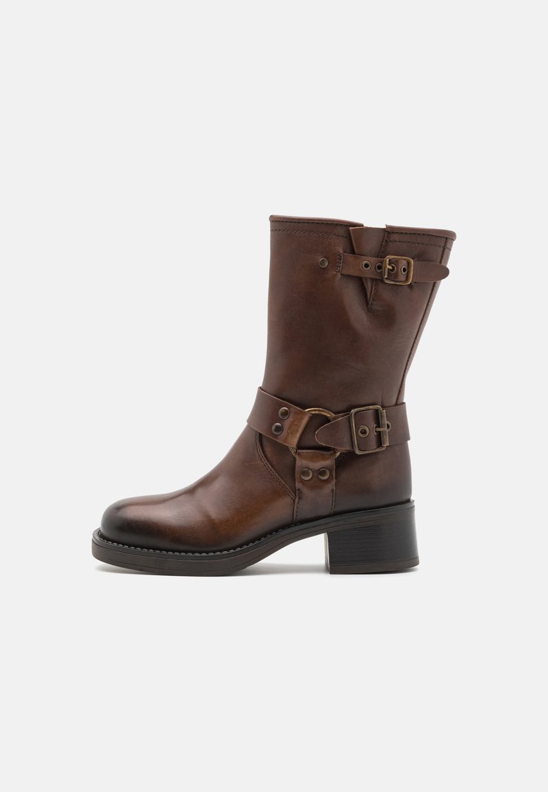 Pavement TAMERA VINTAGE - Plateaustøvler - brown matte/brun - Zalando.dk
