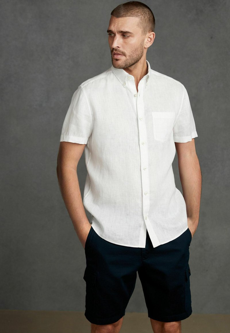 Next SIGNATURE 100% LINEN SHORT SLEEVE SHIRT - Hemd - white/weiß ...