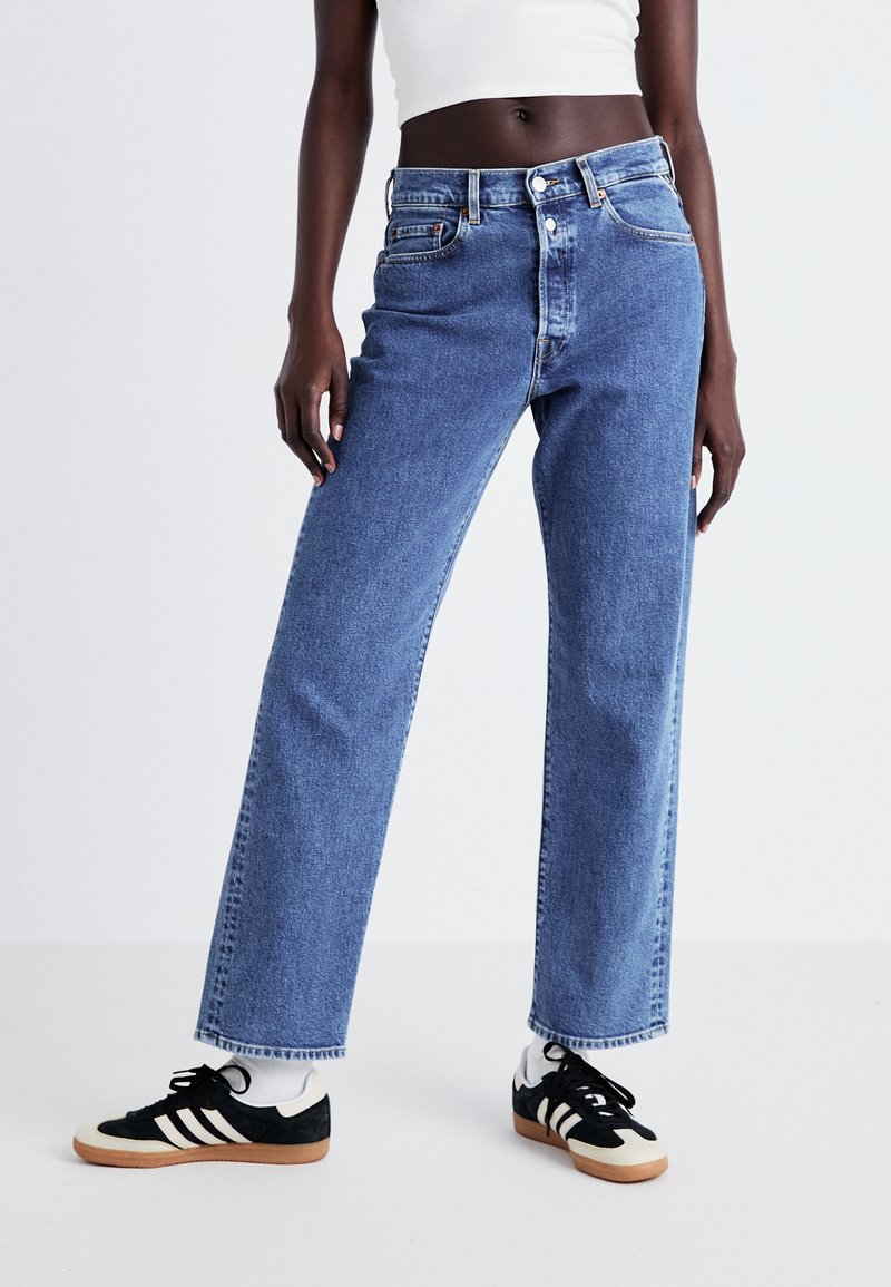 Replay PANTS - Laisvo kirpimo džinsai - medium blue/mėlynų džinsų ...