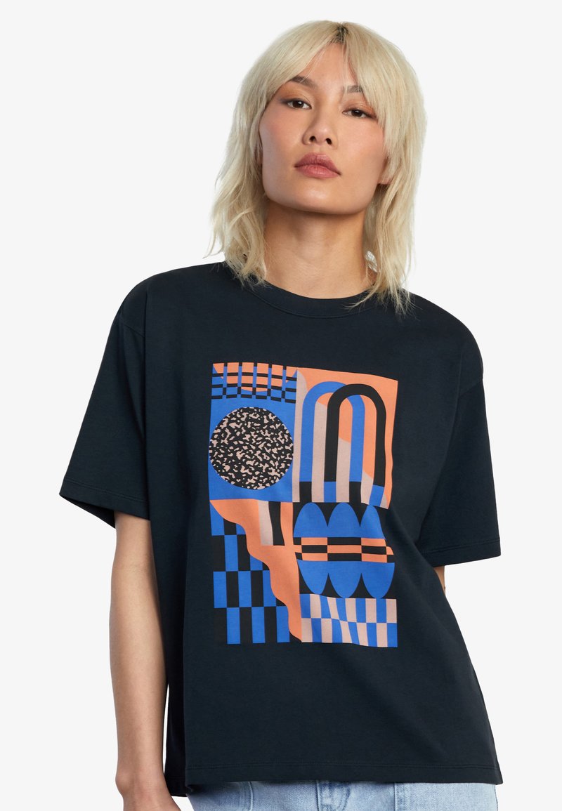 RVCA JESSE SHAPES ANDYDAY - Print T-shirt - rvb/black - Zalando