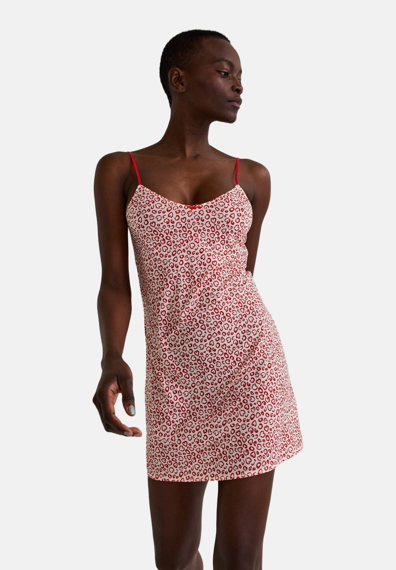 Monoprix Chemise de nuit / Nuisette - lipstick/rouge - ZALANDO.FR