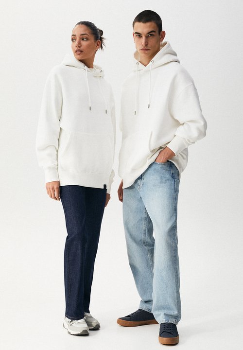 PULL&BEAR online | Scopri la collezione PULL&BEAR su Zalando