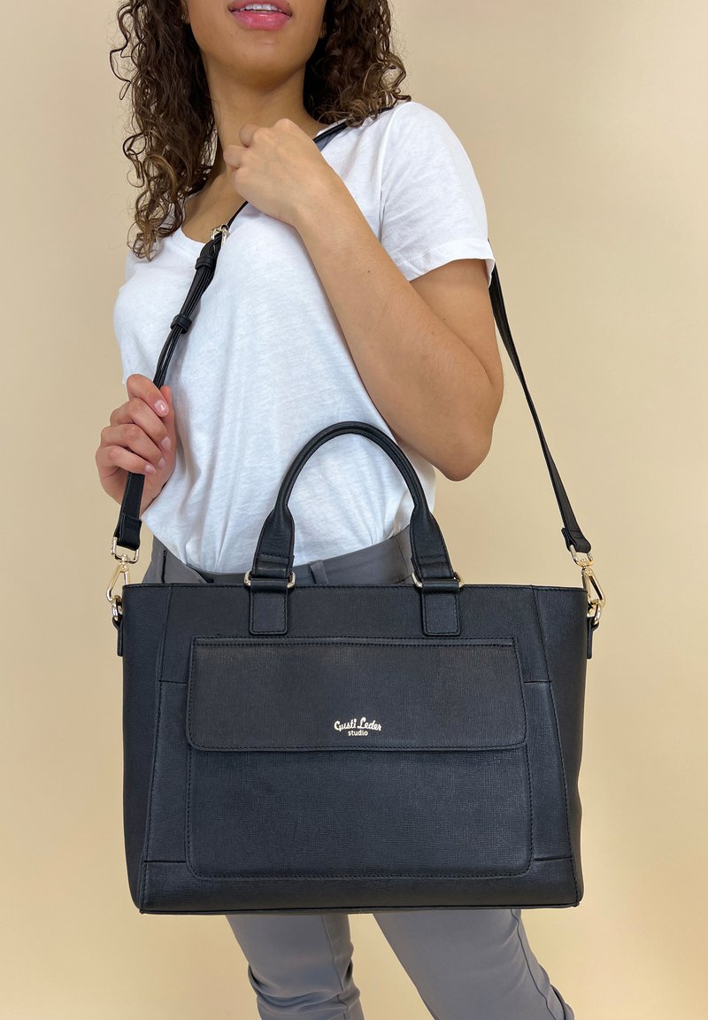 Gusti Leder HENRIETTE - Handtas - schwarz/zwart - Zalando.be