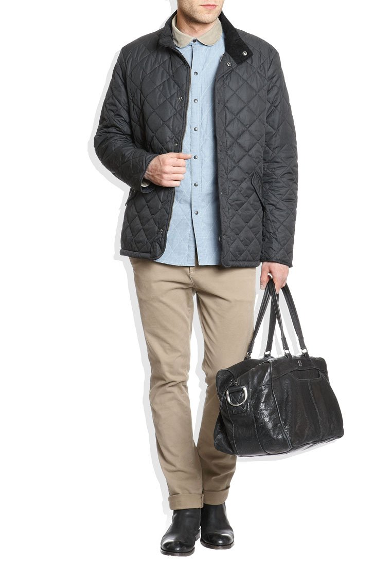 Barbour chelsea sportsquilt black store