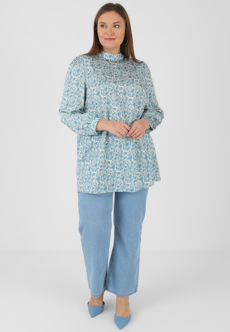 Modanisa PLUS SIZE ALIA - Blouse - multi coloured/blauw - Zalando.nl