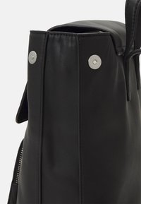 Calvin Klein MUST BACKPACK - Tagesrucksack - ck black/schwarz - Zalando.ch