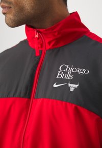 Nike Performance NBA CHICAGO BULLS TRACKSUIT - Vereinsmannschaften ...