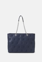 JOOP! Jeans SERENITA SILA SHOPPER - Geantă de mână - darkblue/bleumarin ...