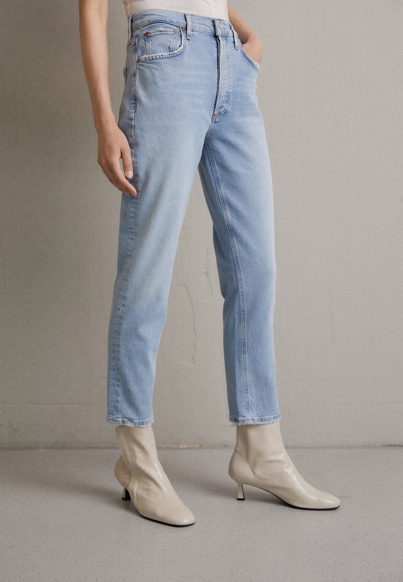 Agolde RILEY LONG - Jeans Slim Fit - issue light vint ind/hellblau ...