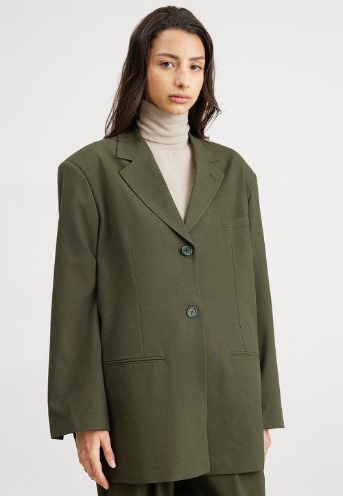 Boutique femme : chaussures, vêtements et accessoires | Zalando