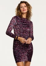 Shiwi MENDOZA - Robe fourreau - wine purple daisy/violet - ZALANDO.FR