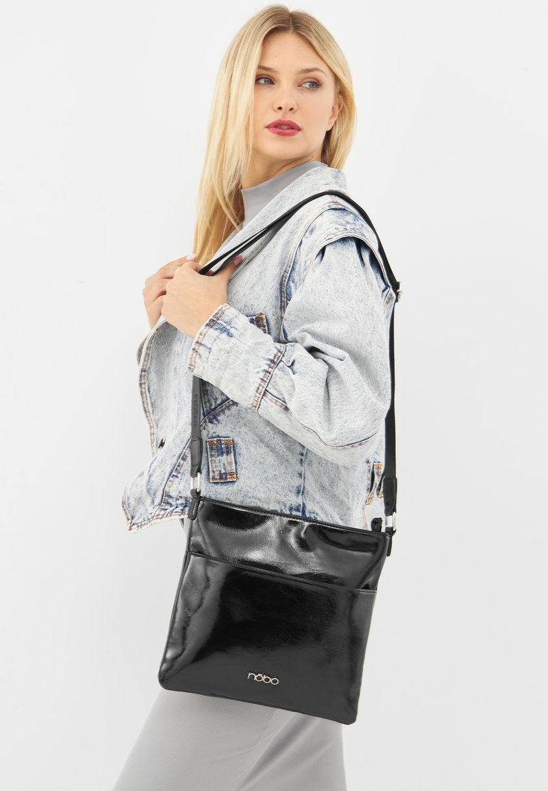 Nobo MINIMALISTIC STYLE - Bandolera - czarny/negro - Zalando.es