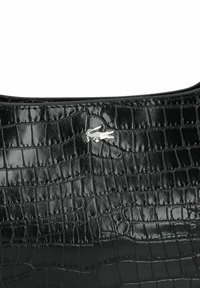 Lacoste CHANTACO CLASSICS SCHULTER - Handbag - noir/black - Zalando