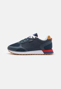 Colmar Originals TRAVIS KEY - Trainers - navy/red/blue royal/dark blue ...