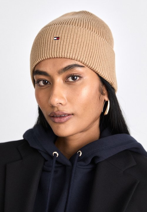 Tommy Hilfiger ESSENTIAL FLAG FUZZY - Pipo - beige - Zalando.fi