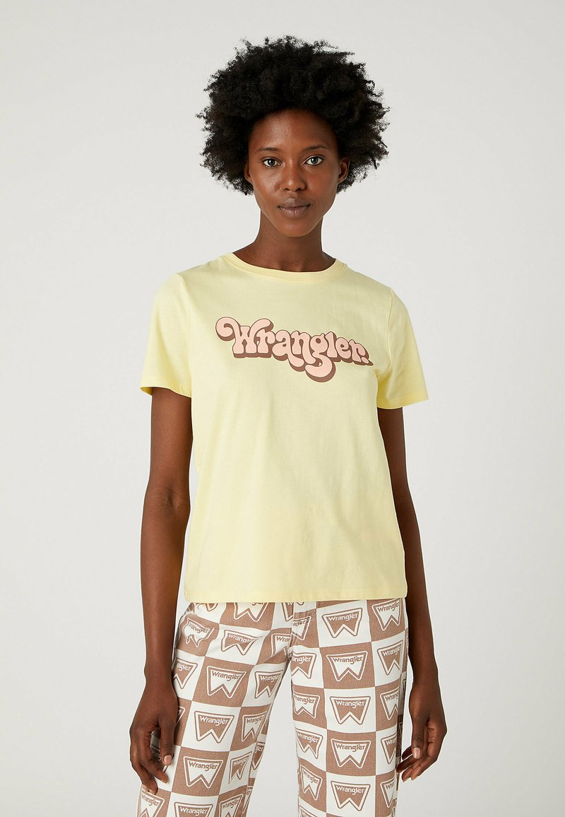 Wrangler REGULAR TEE - T-Shirt print - pale banana/gelb - Zalando.de